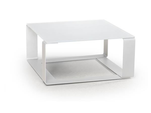 Rent the Sono Cocktail Table | CORT Furniture Rental